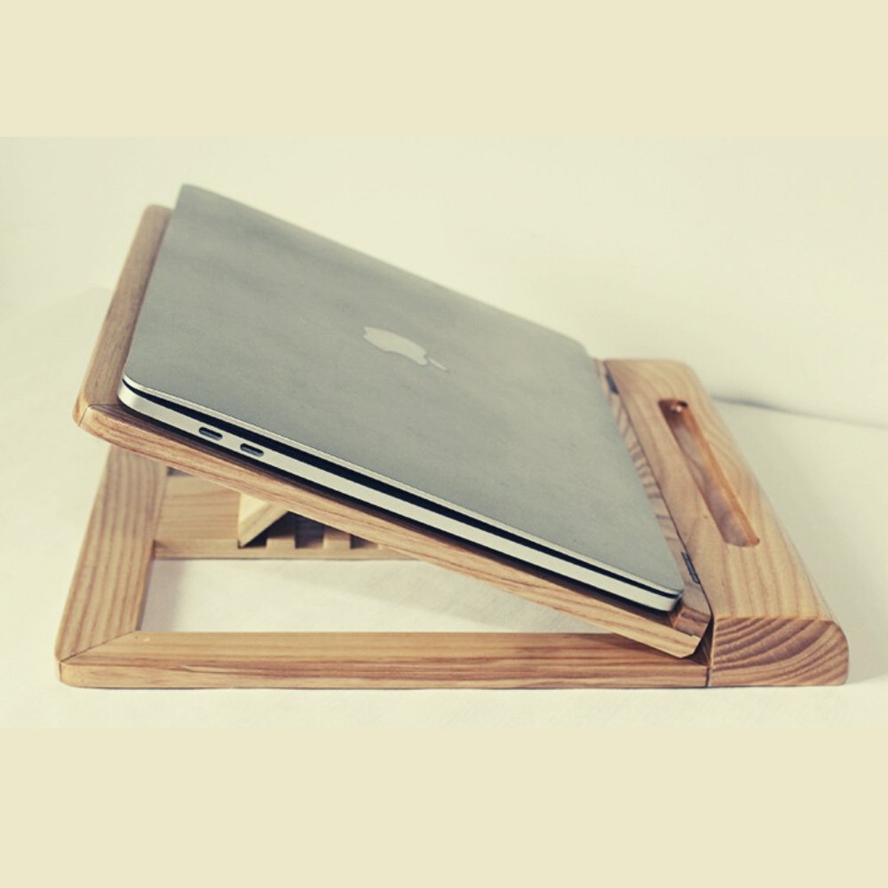Adjustable Wooden Stand with Wrist Rest for Laptop/Tablet