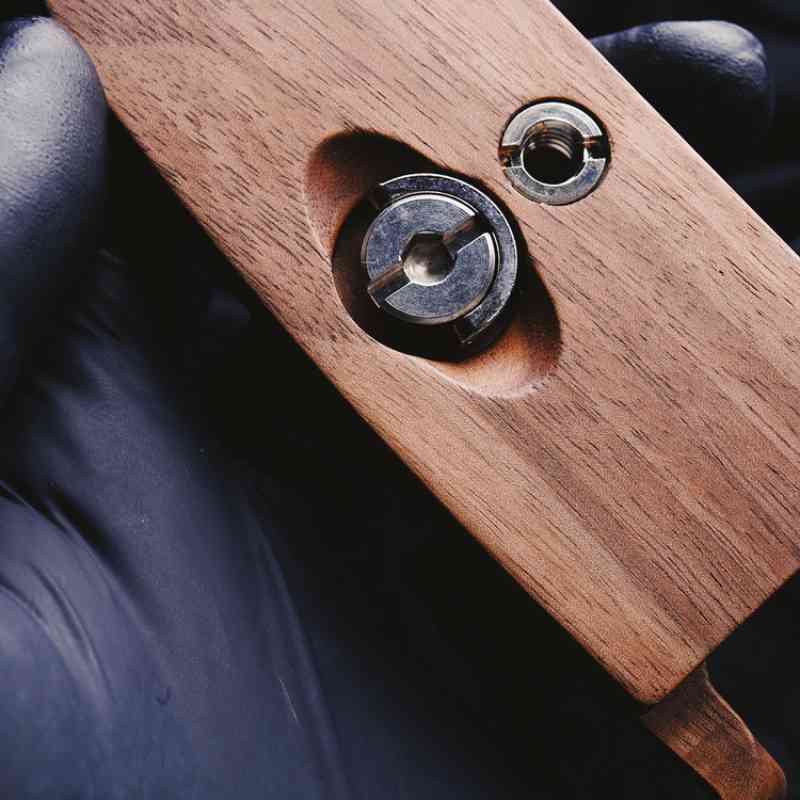 Handcrafted Wooden Grip Base Plate for Canon EOS R 🔥📷