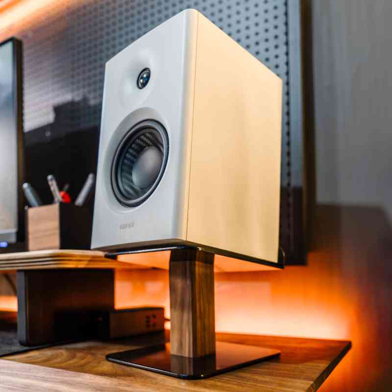 Desktop Speaker Stand 🔈 Upgrade Your Listening Experience