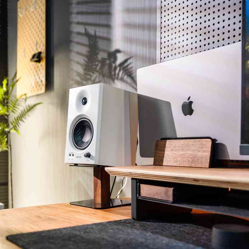 Desktop Speaker Stand 🔈 Upgrade Your Listening Experience