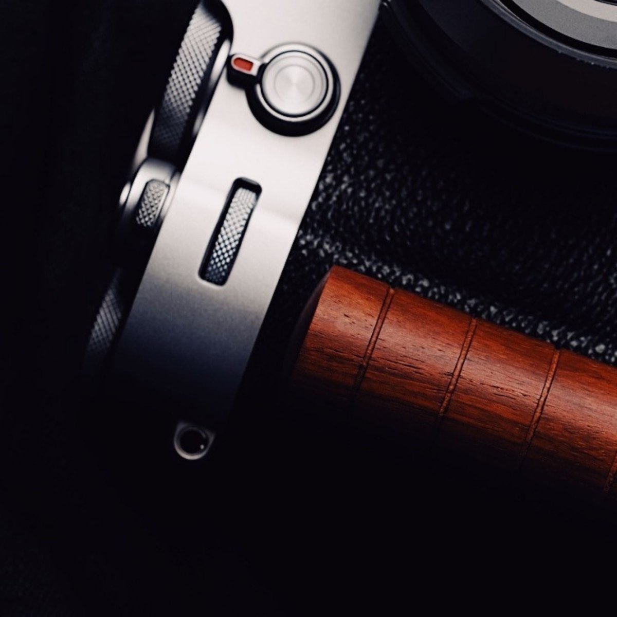 Fuji X-100V X100V Grip Wood for Ergonomic Comfort & Style 📷