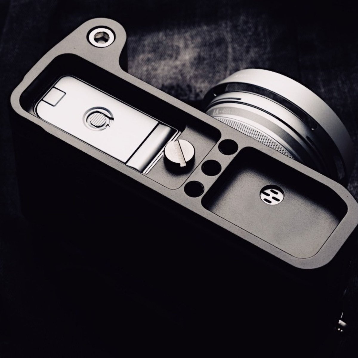 Fuji X-100V X100V Grip Wood for Ergonomic Comfort & Style 📷