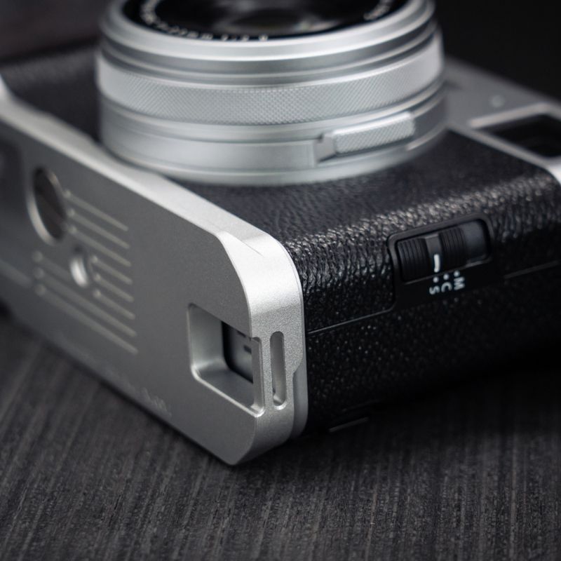 Fuji X100VI Grip YW Design 📷 Crafted for Comfort and Style
