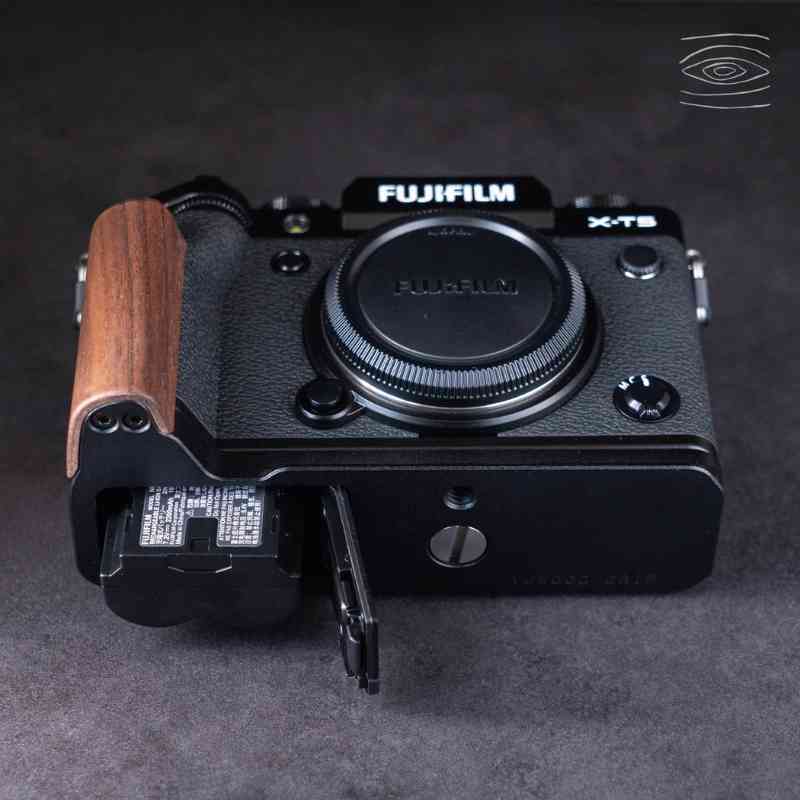 Handcrafted Wood Fuji XT5 Grip 📷 iWoodStore.com 🔥