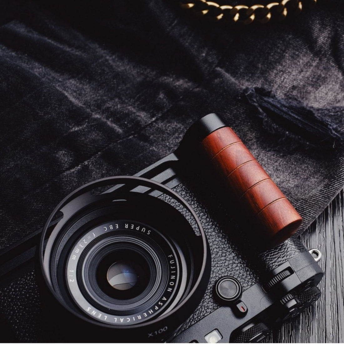 Fujifilm X100F Handgrip (x100f) - Comfort, Balance, Handling