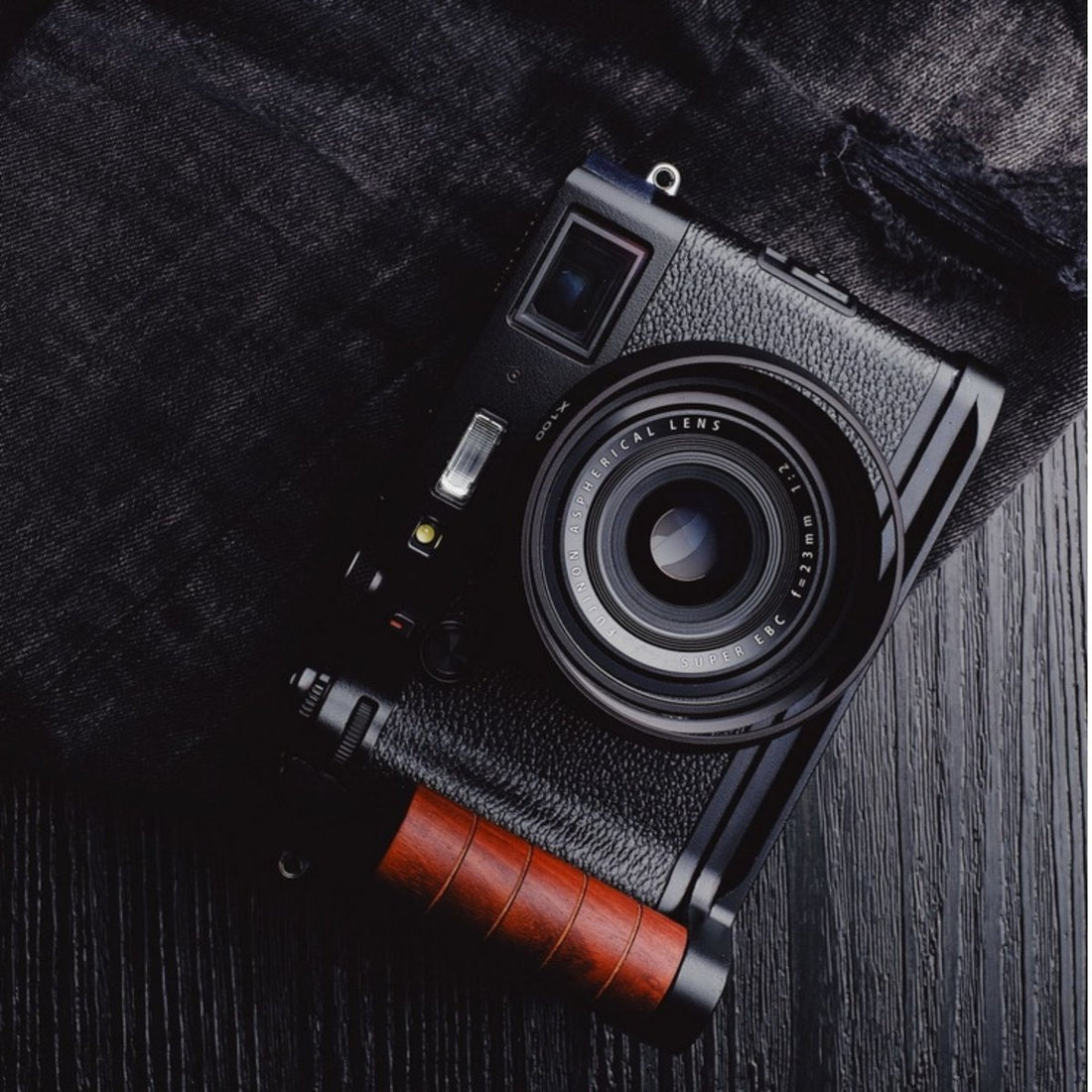 Fujifilm X100F Handgrip (x100f) - Comfort, Balance, Handling