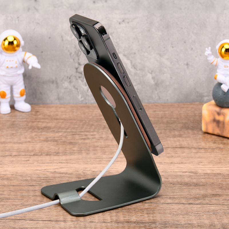 Wooden MagSafe Holder Dock Stand for iPhone 12/13/14/15 📱🔥