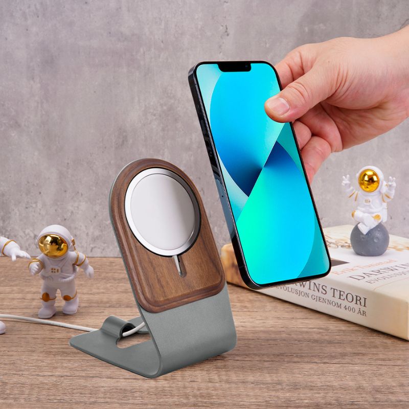 Wooden MagSafe Holder Dock Stand for iPhone 12/13/14/15 📱🔥