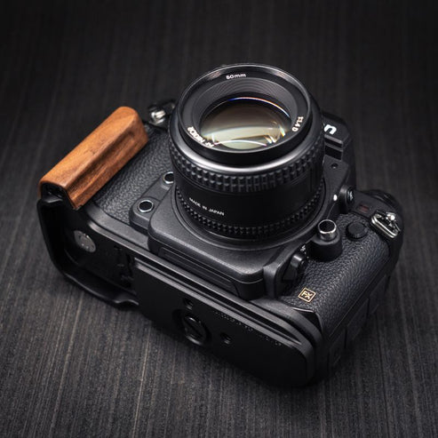 Nikon Df Handgrip - Luxurious Wooden Grip YW Edition