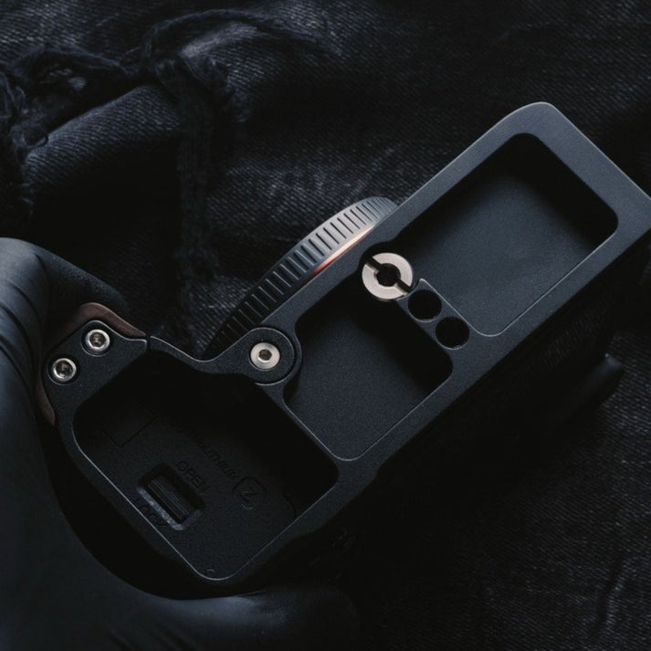 Wooden Sony A7C Camera Hand Grip 🔥🌳 iWoodStore