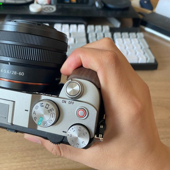 Wooden Sony A7C Camera Hand Grip 🔥🌳 iWoodStore